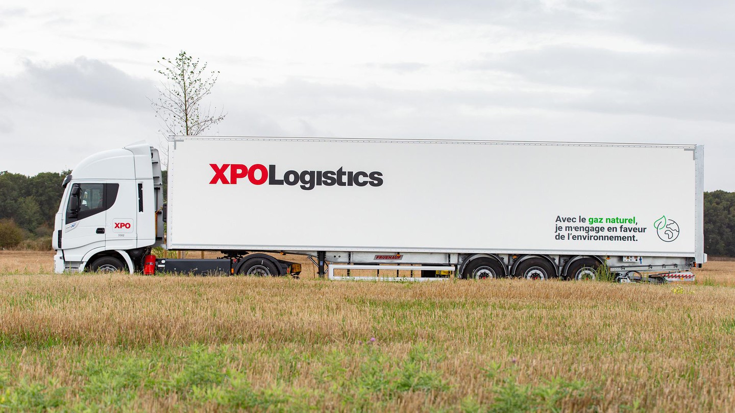 XPO Logistics amplía su flota de vehículos de combustible alternativo
