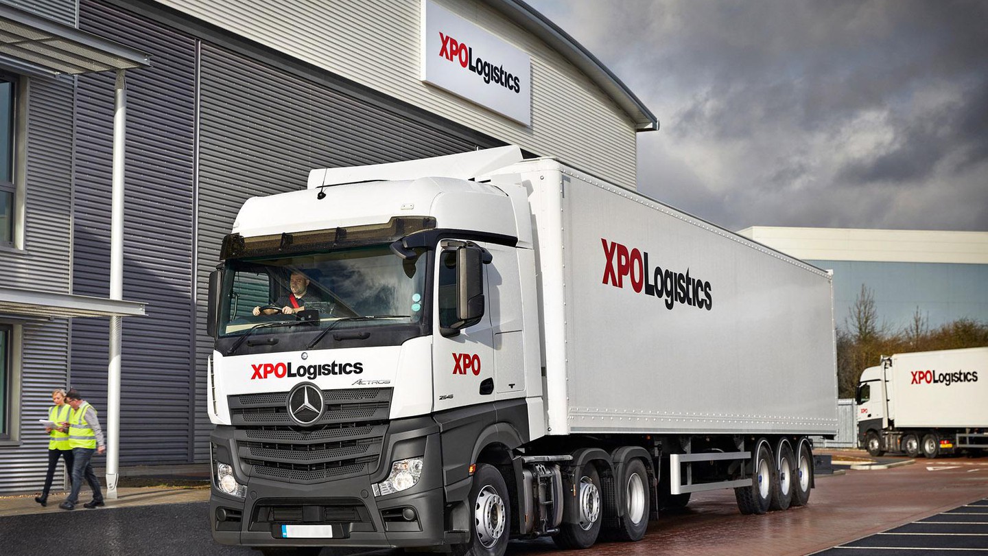 XPO Logistics Extends UK Partnership with Arco